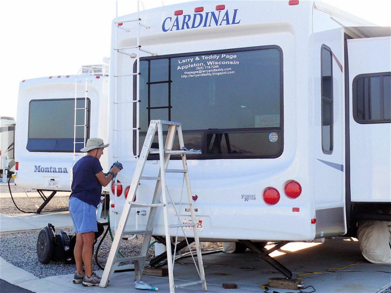 How to Remove Mold and Scum From Your RV’s Exterior | RVshare