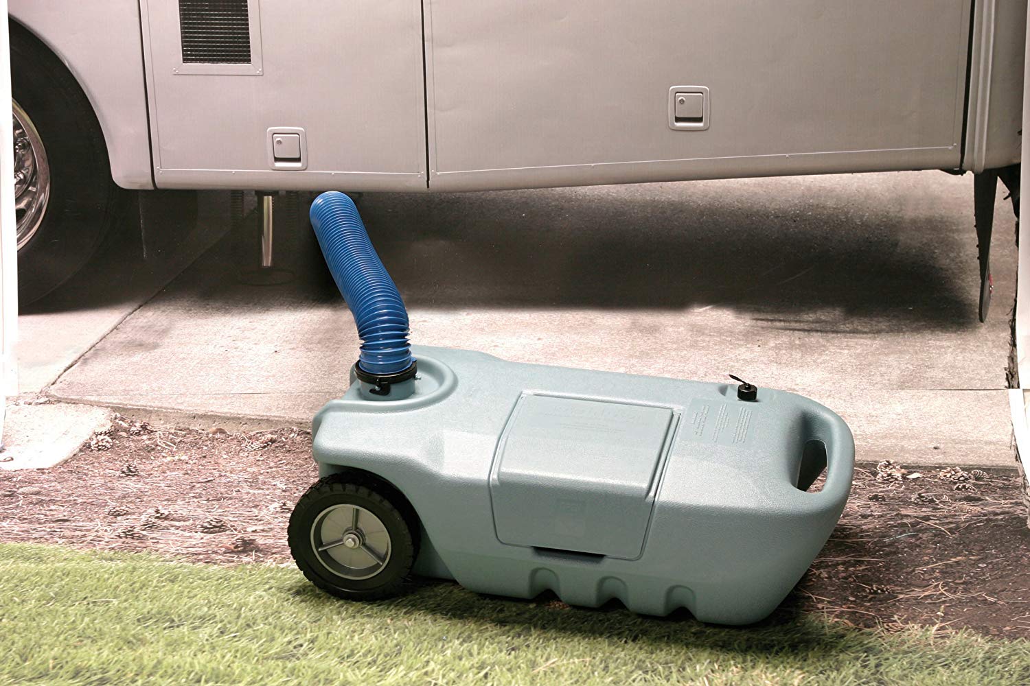 RV Fresh Water Tank - What You Need to Know | RVshare