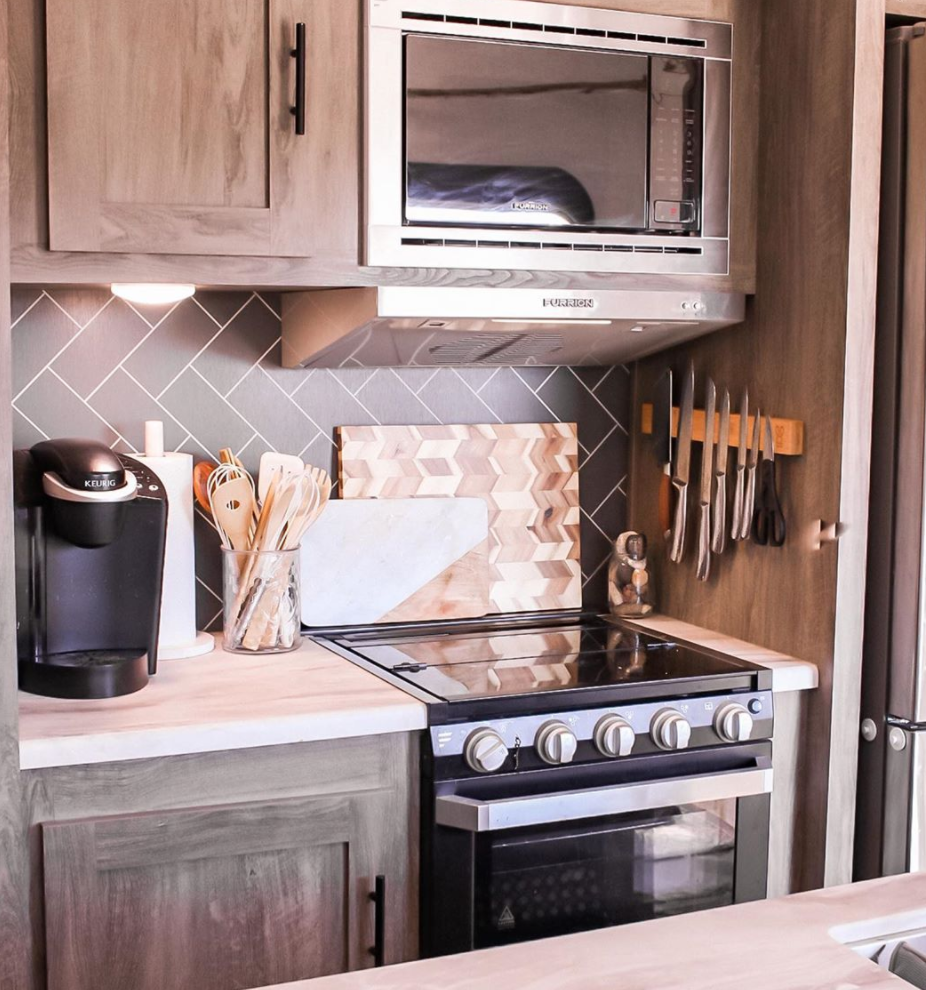 3 Easy Ways to Update Your RV Kitchen Backsplash! | RVshare