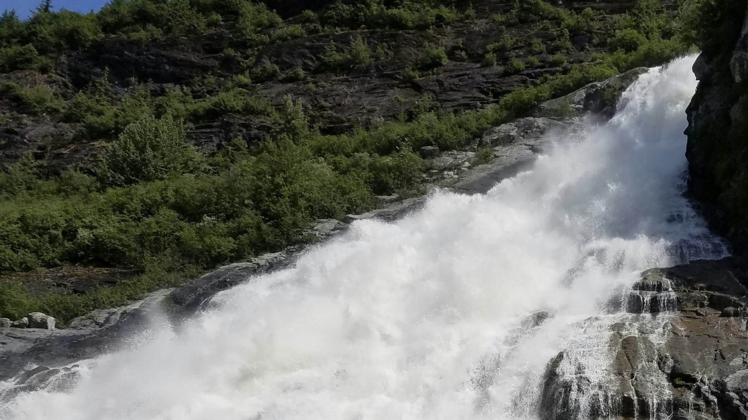 Alaska Waterfalls | Best Waterfalls to Visit in AK